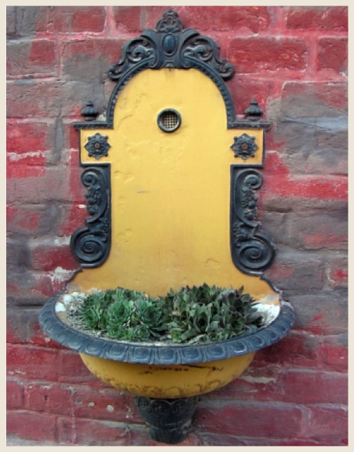 Fountain-Flower-Pot-with-frame - Colorfully BEHR