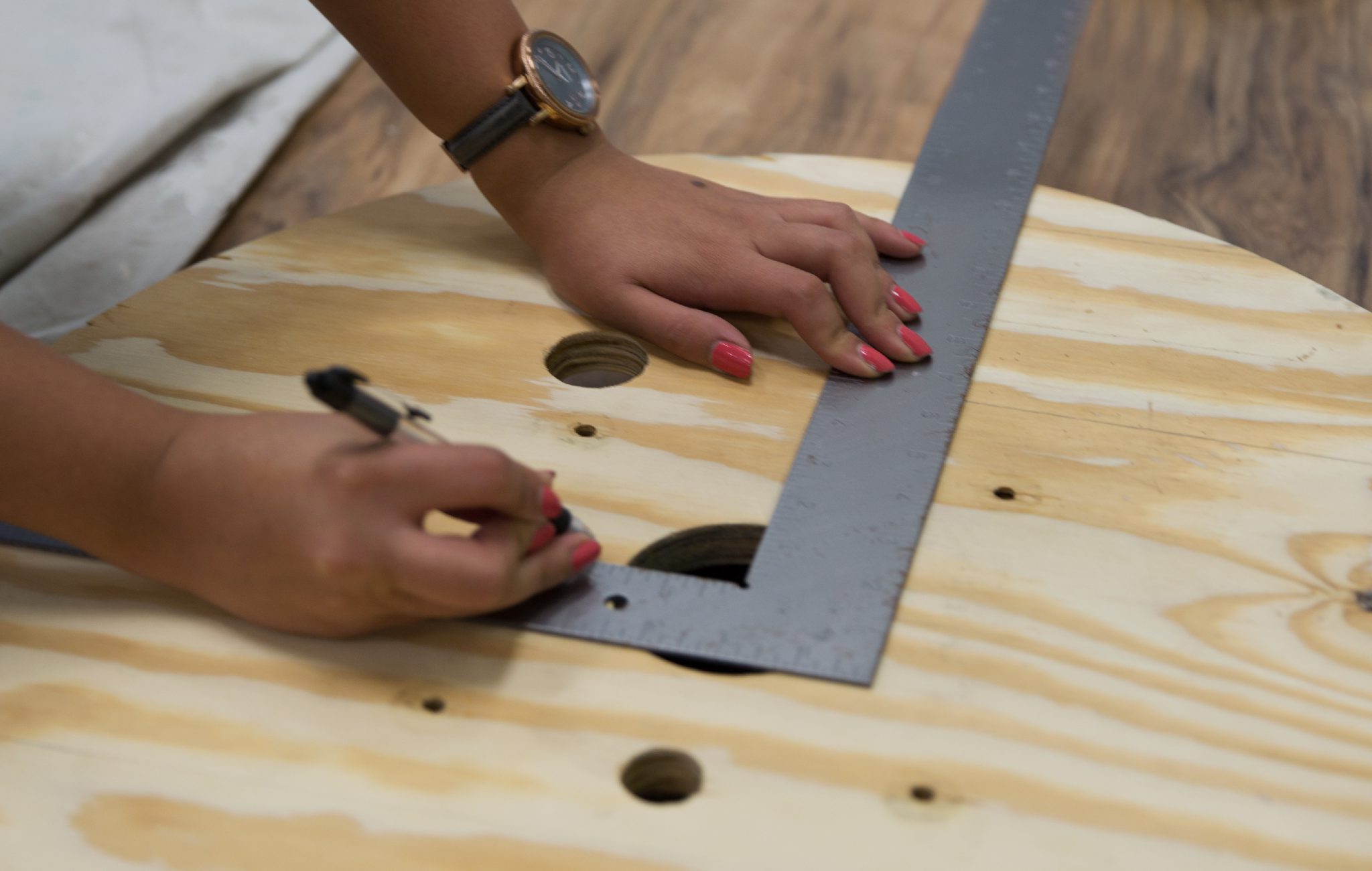 Build a 4th of July Inspired Patriotic Clock | Colorfully BEHR