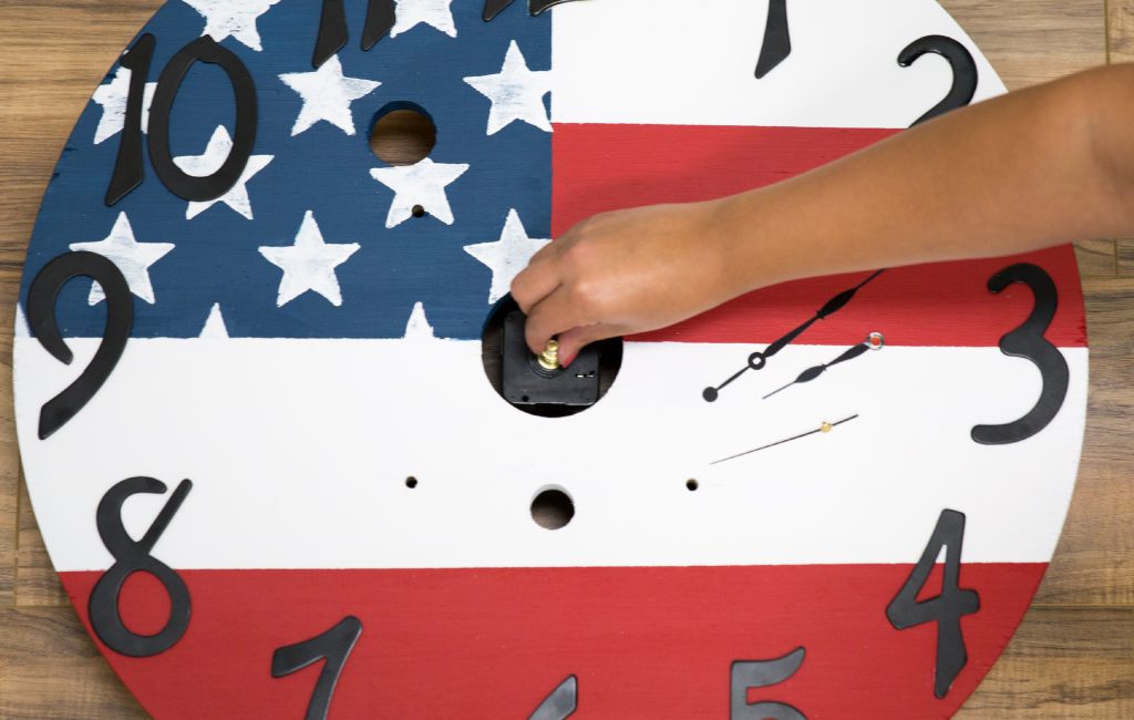 Build a 4th of July Inspired Patriotic Clock | Colorfully BEHR