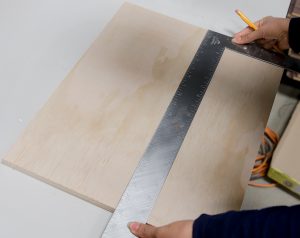 DIY Project: Mason Jar Flower Display | Colorfully BEHR