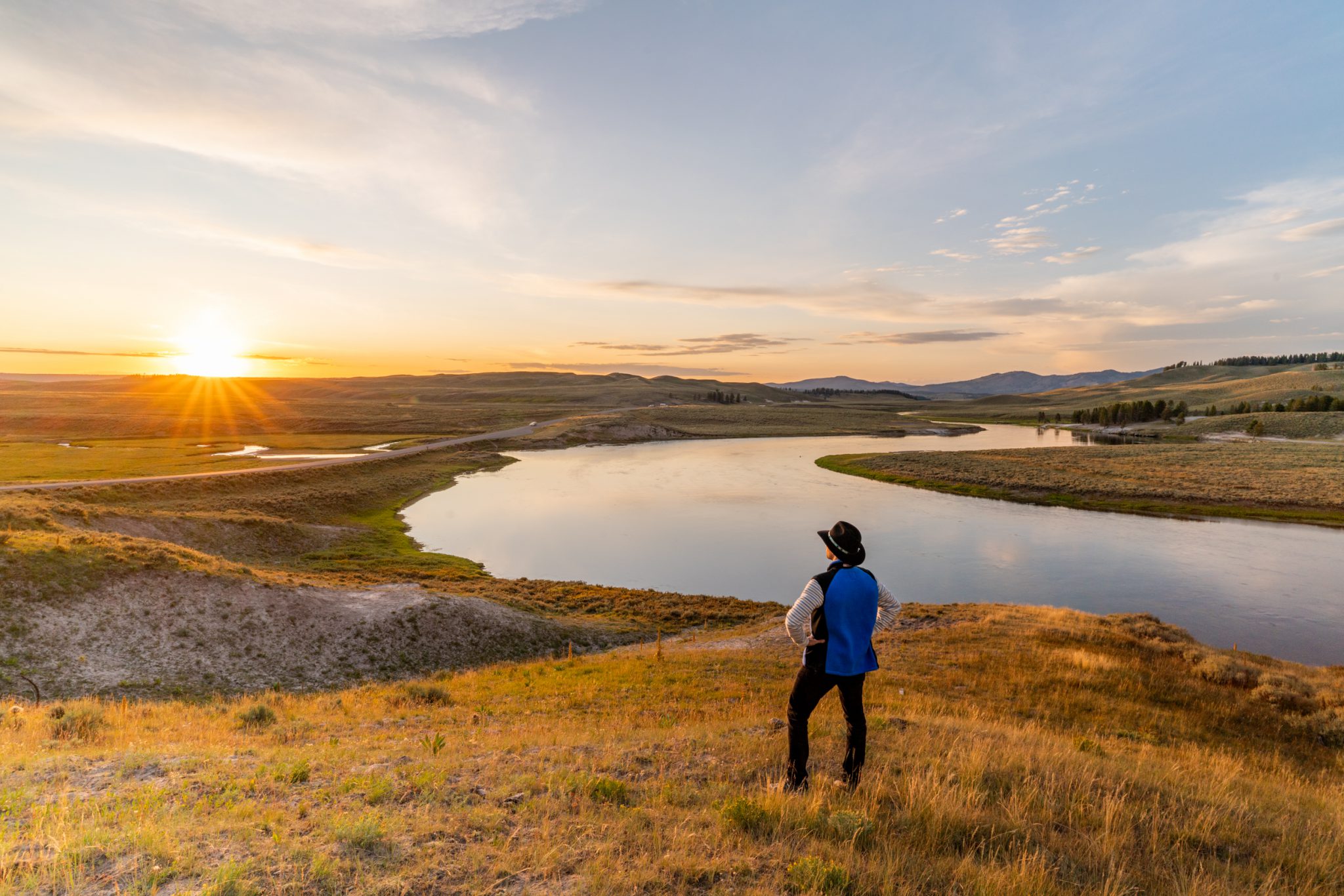 Color Explorer: The Endless Summer Palette | Colorfully BEHR