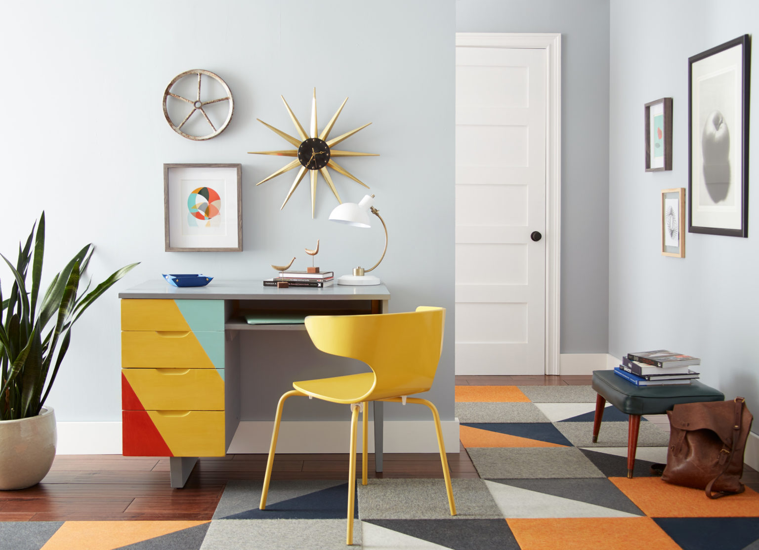 Best Colors for Home Offices | Colorfully BEHR