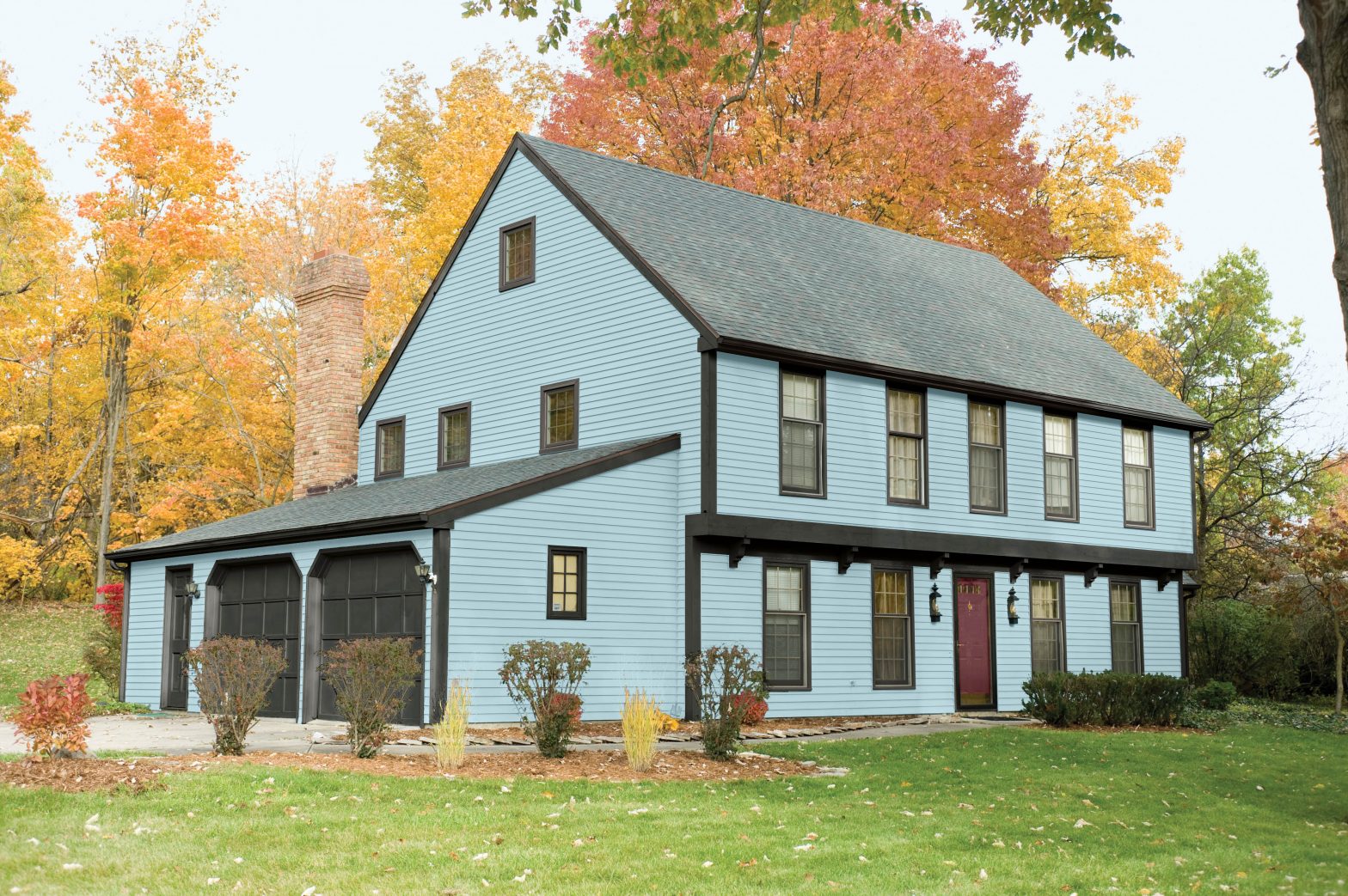 Rustic Paint Colors – Cozy Countryside Retreats | Colorfully Behr