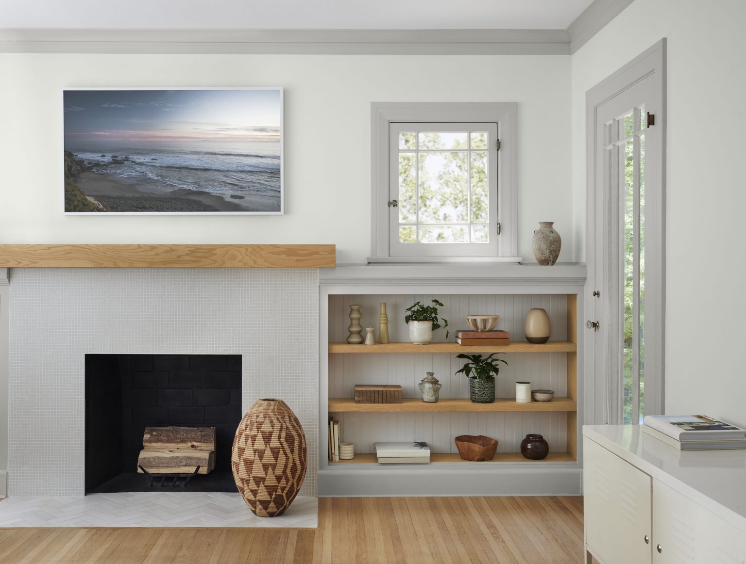Behr’s Most Popular Gray Paint Colors | Light Gray Wall Paint ...