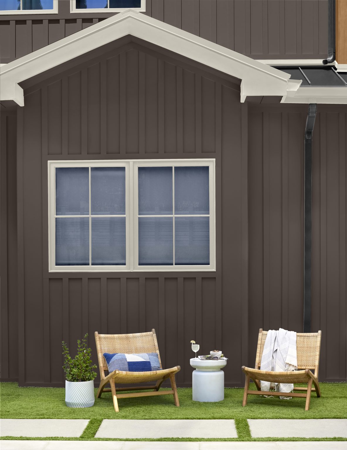 Small Patio Ideas: Create a Cozy Outdoor Space - Colorfully BEHR Small ...